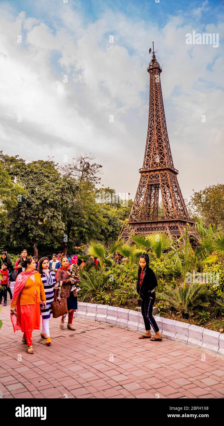 The waste of Wonder park, Park located in South Delhi, , Mahatma Gandhi ...