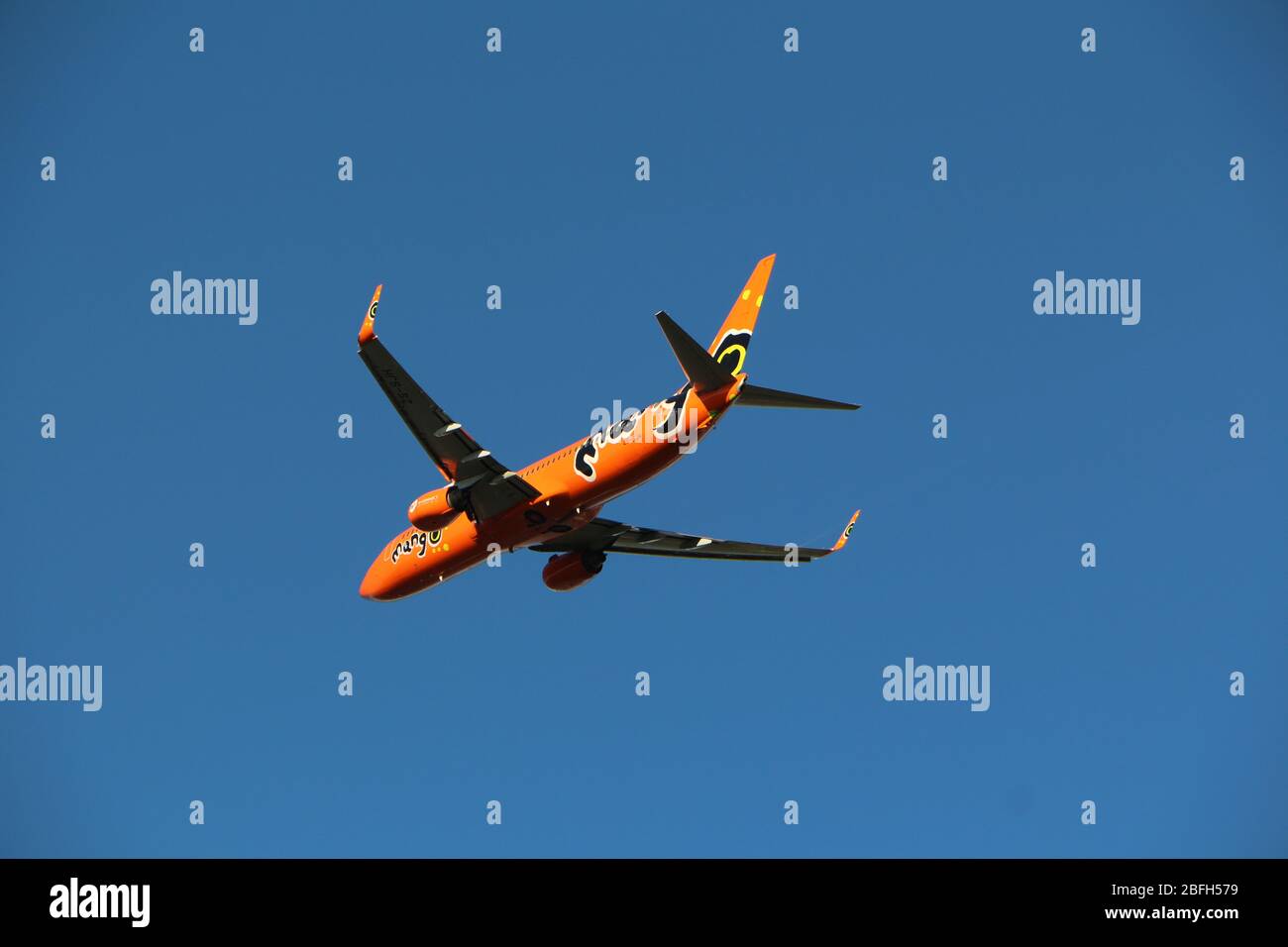 Mango Airlines Aircraft High Resolution Stock Photography and Images ...