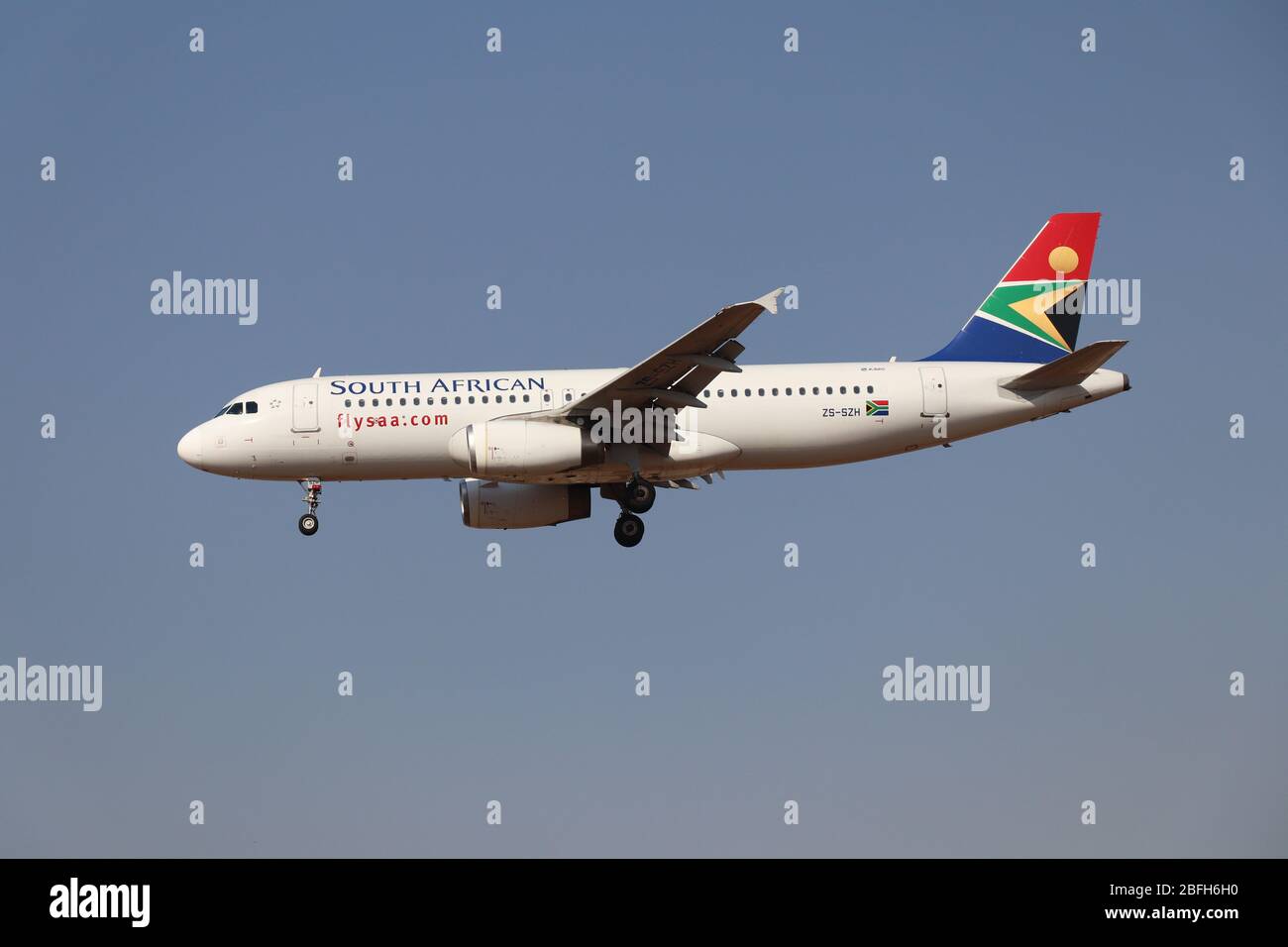 Saa airlines hi-res stock photography and images - Alamy