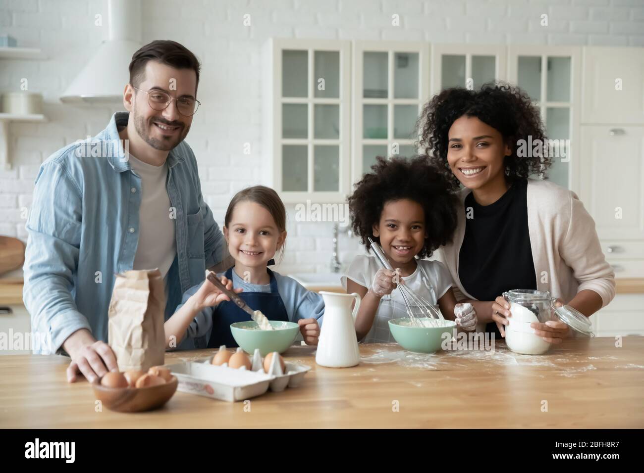 Multicultural family hi-res stock photography and images - Alamy