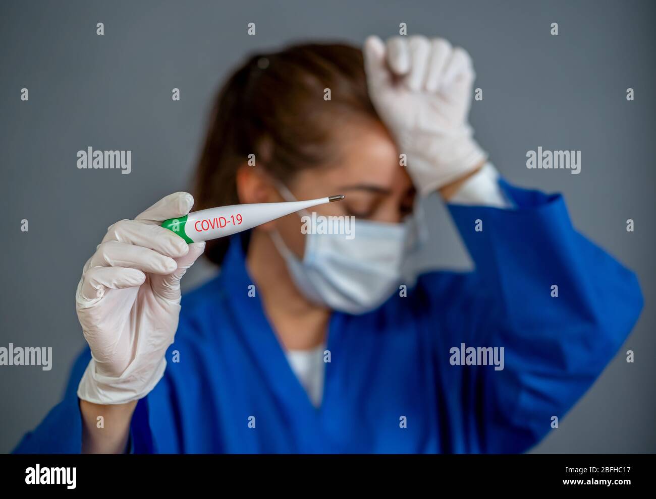 Checking for symptom symptoms hi-res stock photography and images - Alamy