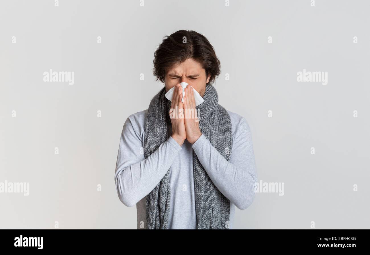 Scarf nose hi-res stock photography and images - Alamy