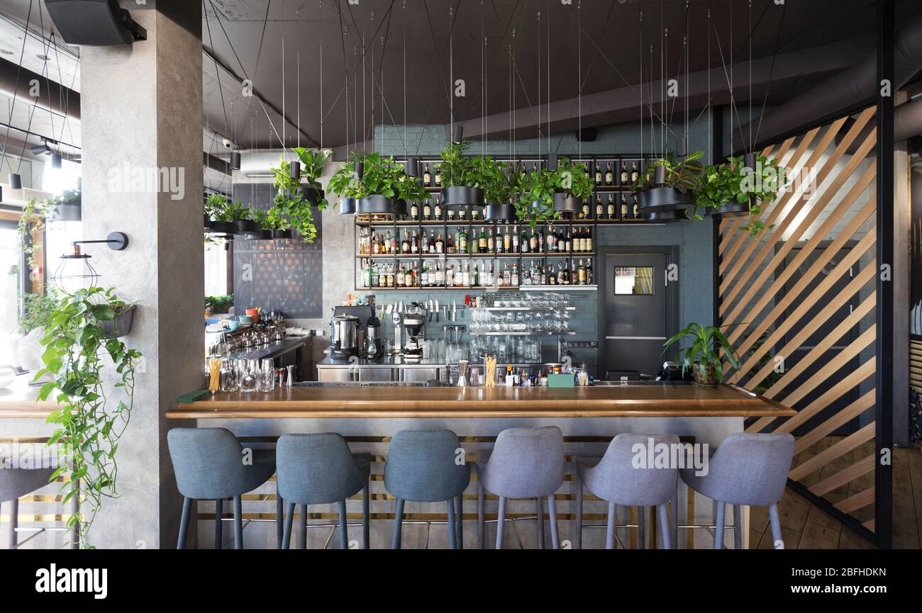 Bar counter hi-res stock photography and images - Alamy