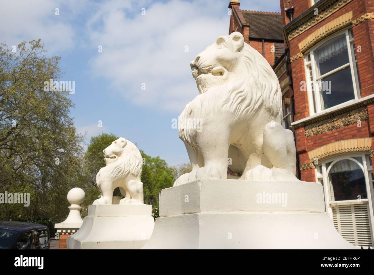 Glebe road hi-res stock photography and images - Alamy