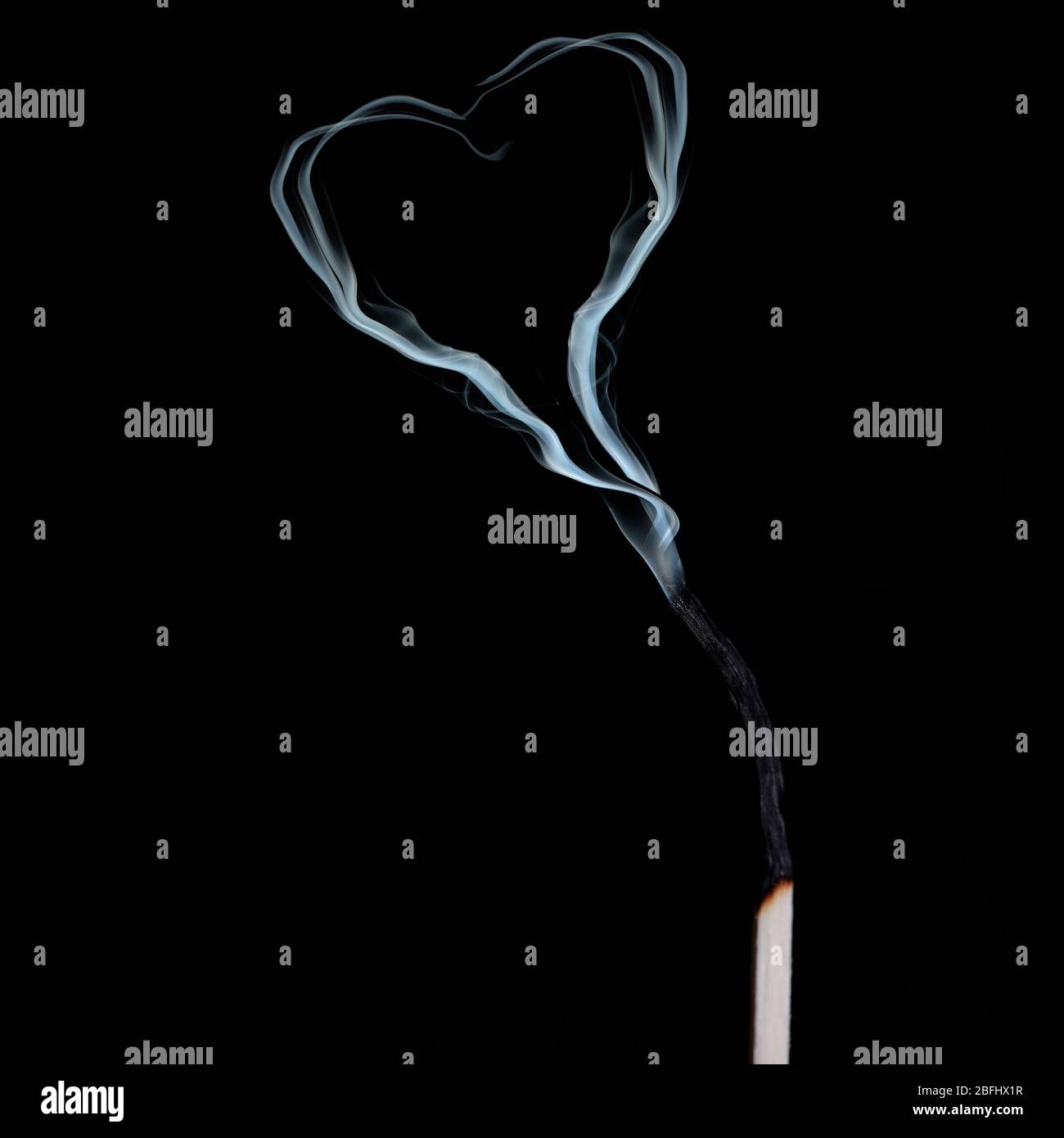 Smoke trail heart hi-res stock photography and images - Alamy