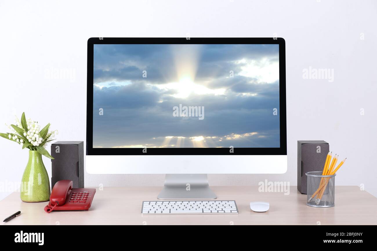 Computer screensaver hi-res stock photography and images - Alamy