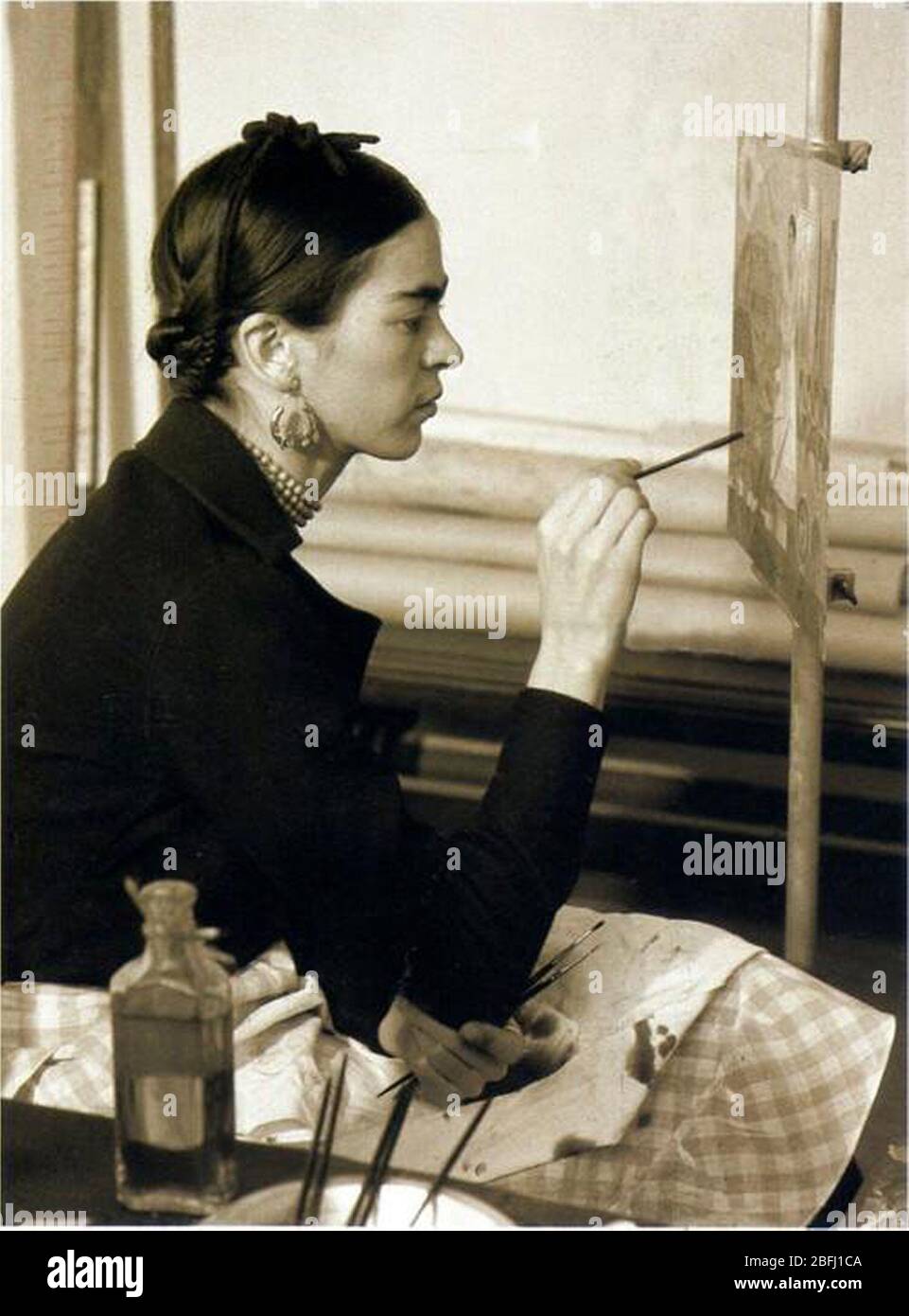 Frida Kahlo de Rivera (1907-1954), famous Mexican painter Stock Photo ...