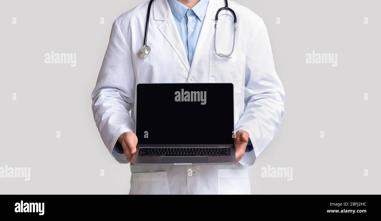 Doctor screen hi-res stock photography and images - Alamy