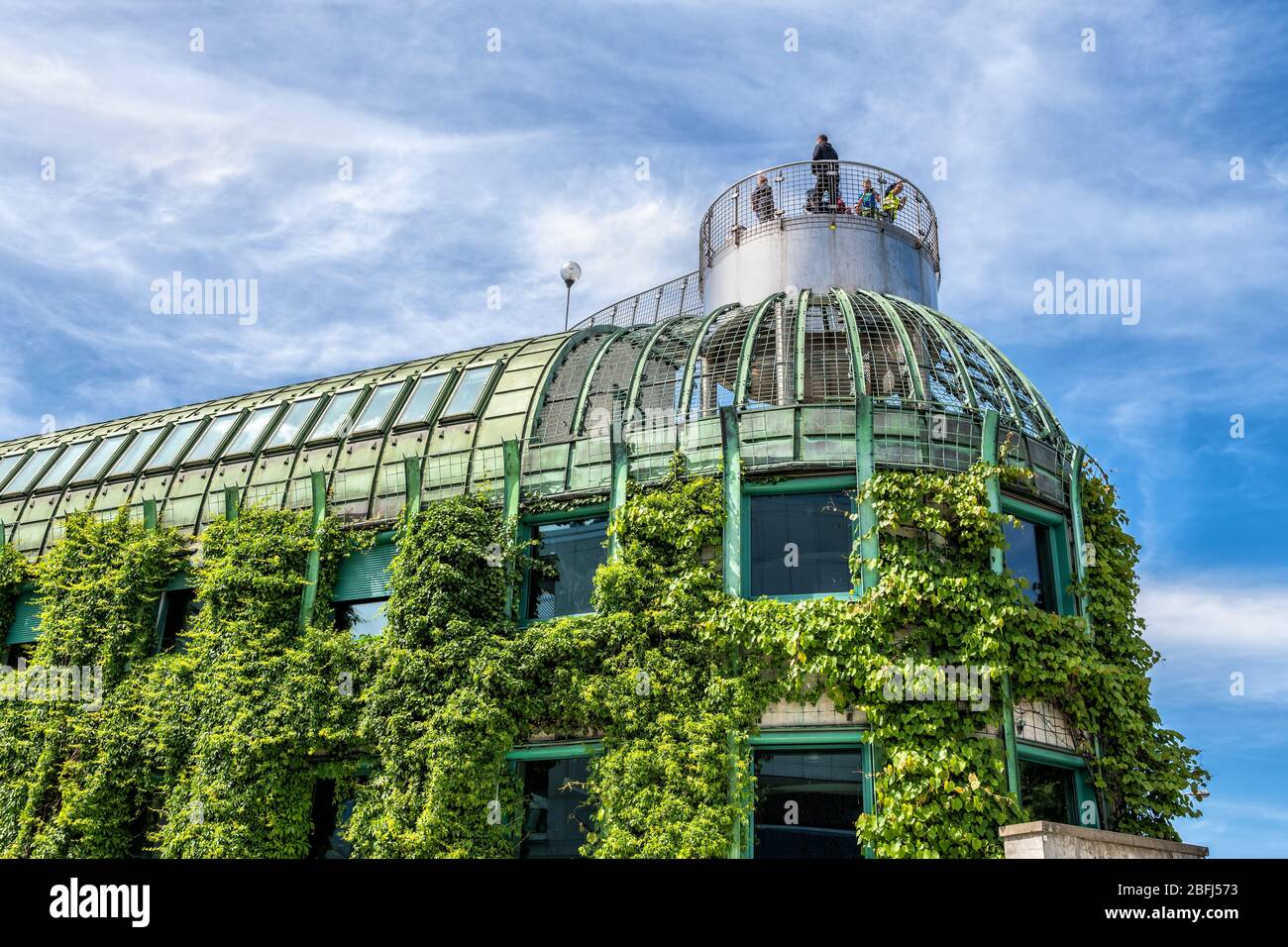 Warsaw university of warsaw library hi-res stock photography and images ...