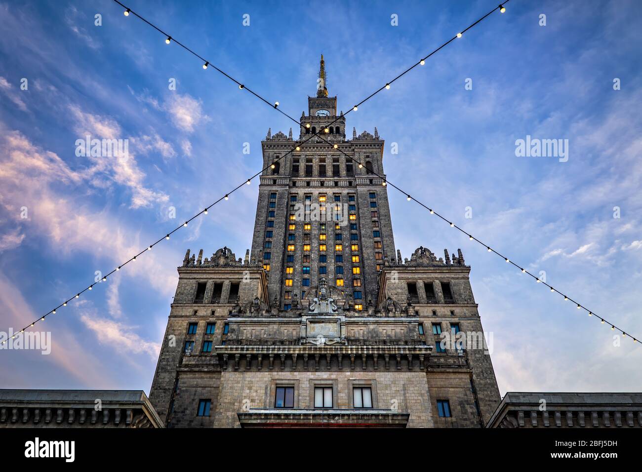 High rise building city palace hi-res stock photography and images - Alamy