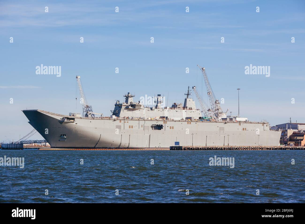 HMAS Canberra Warship in Melbourne Stock Photo - Alamy
