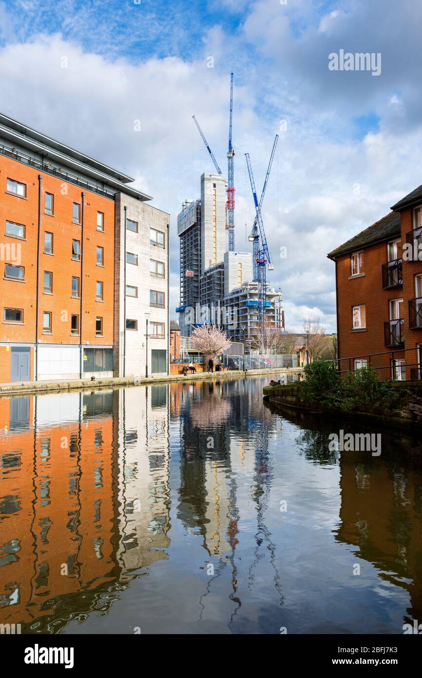 The Oxygen Tower apartment block (under construction) from Paradise ...