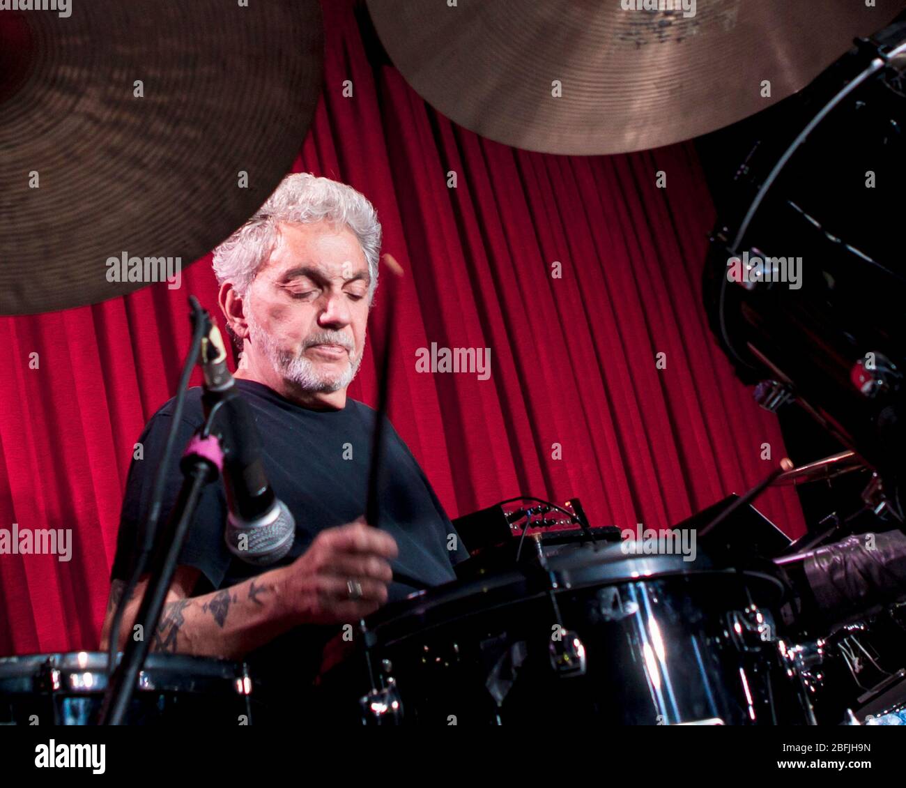 Paul simon paul mccartney hi-res stock photography and images - Alamy