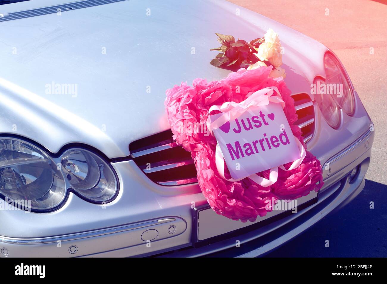 Gray wedding cabriolet, outdoors Stock Photo - Alamy
