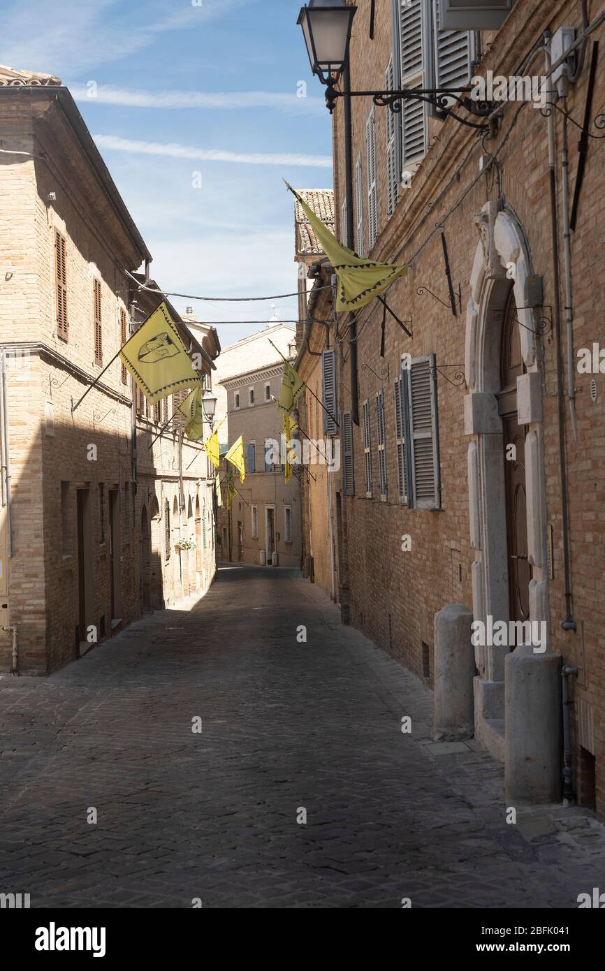 Treia, Macerata, Marches, Italy: a street of the historic town Stock ...