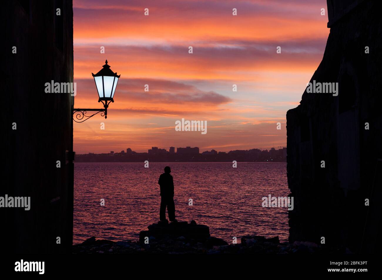 Dakar hi-res stock photography and images - Alamy