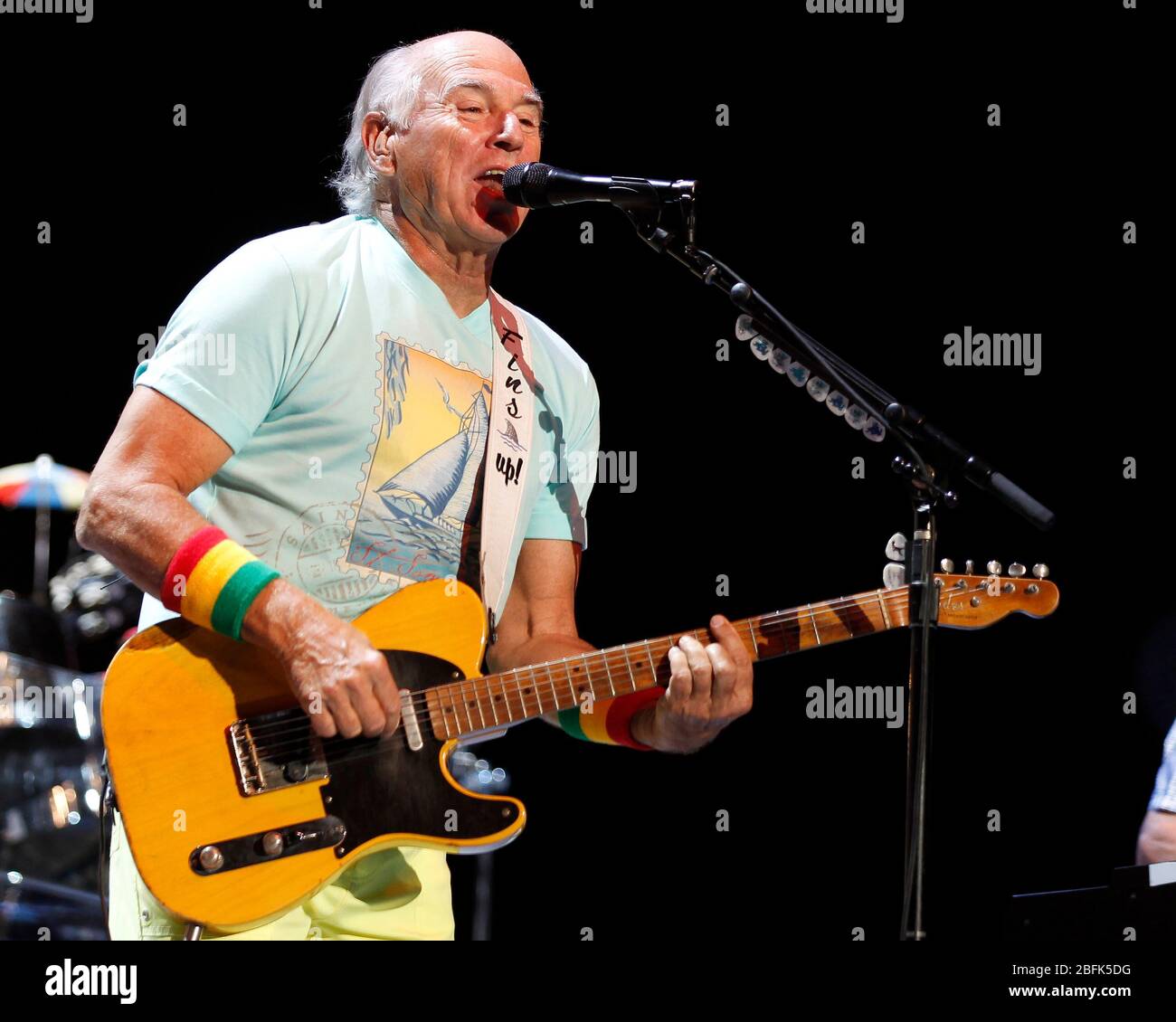 Jimmy buffett beach concert hi-res stock photography and images - Alamy