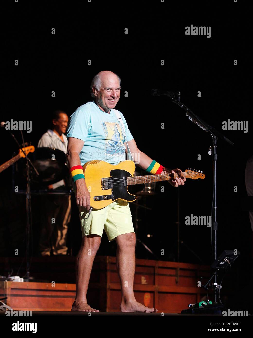 Jimmy buffett beach concert hi-res stock photography and images - Alamy
