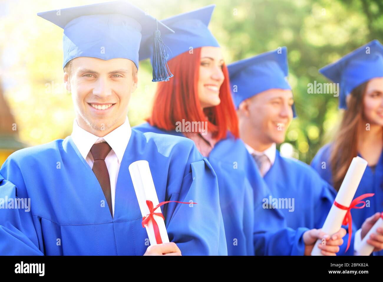 Graduated students hats hi-res stock photography and images - Alamy