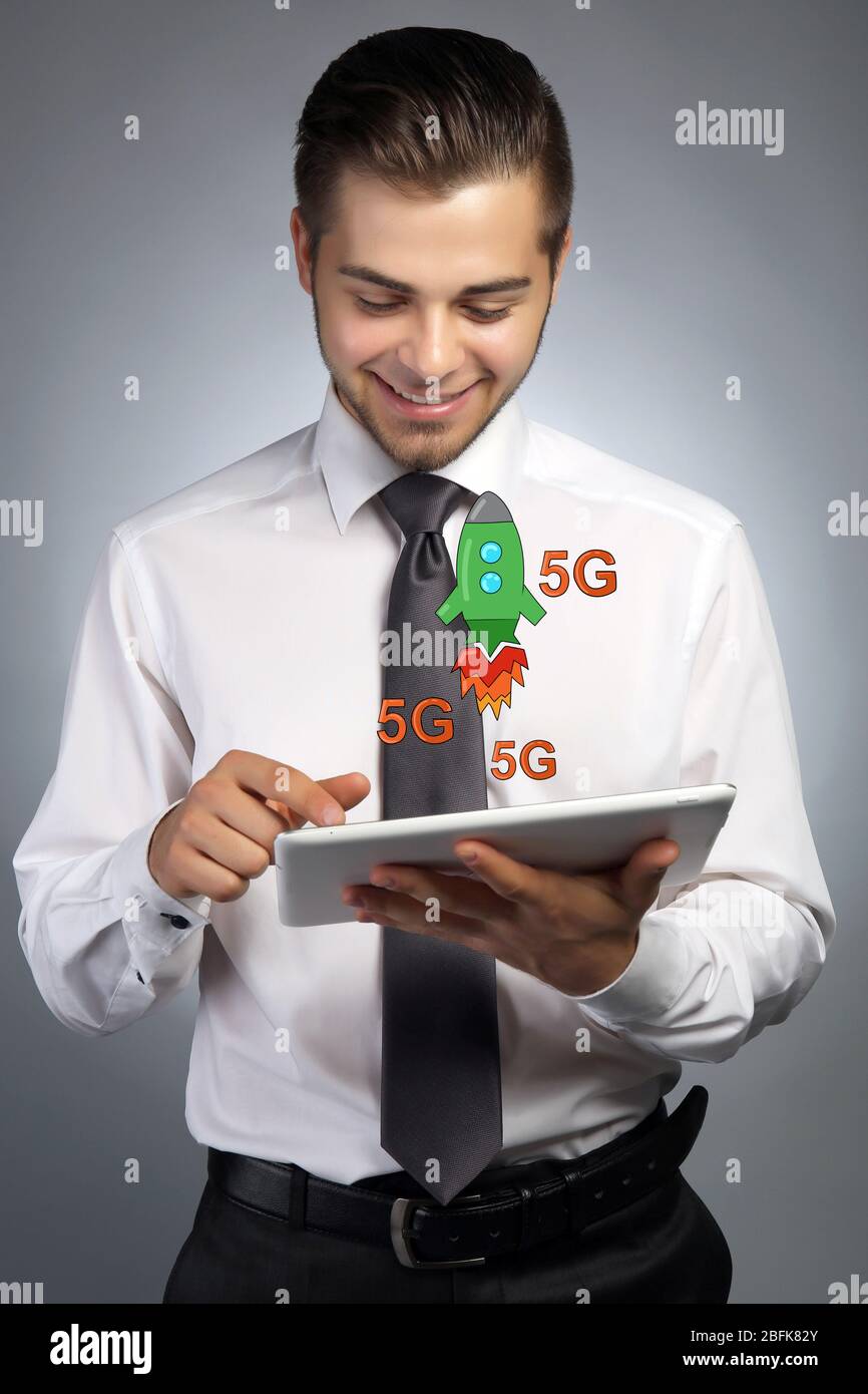 Businessman 5g lte hi-res stock photography and images - Alamy