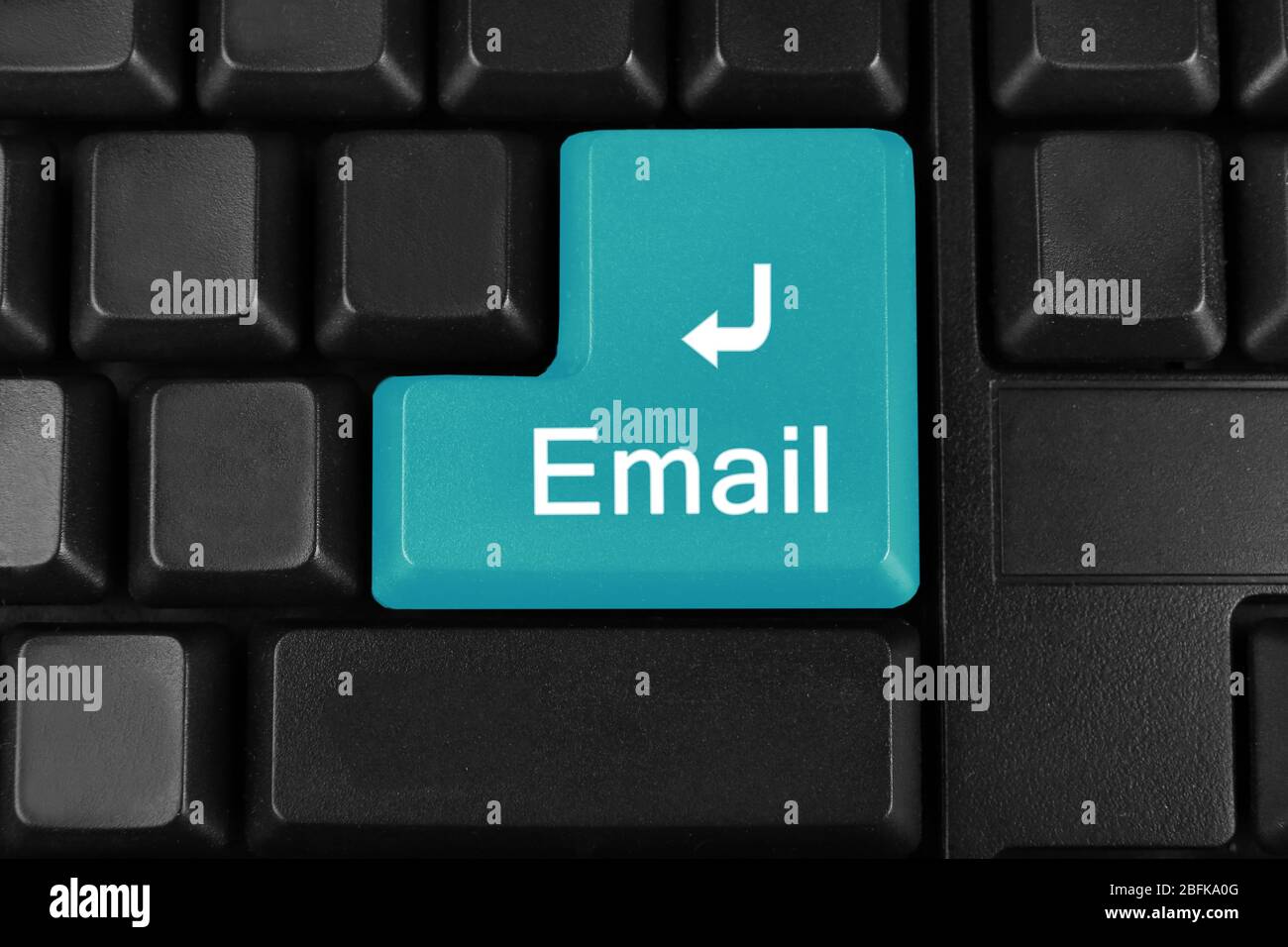 Email training hi-res stock photography and images - Alamy