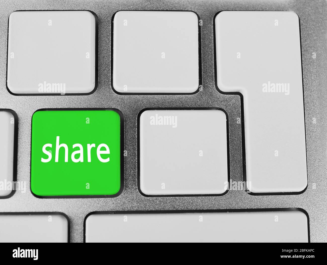 Keyboard green button send hi-res stock photography and images - Alamy