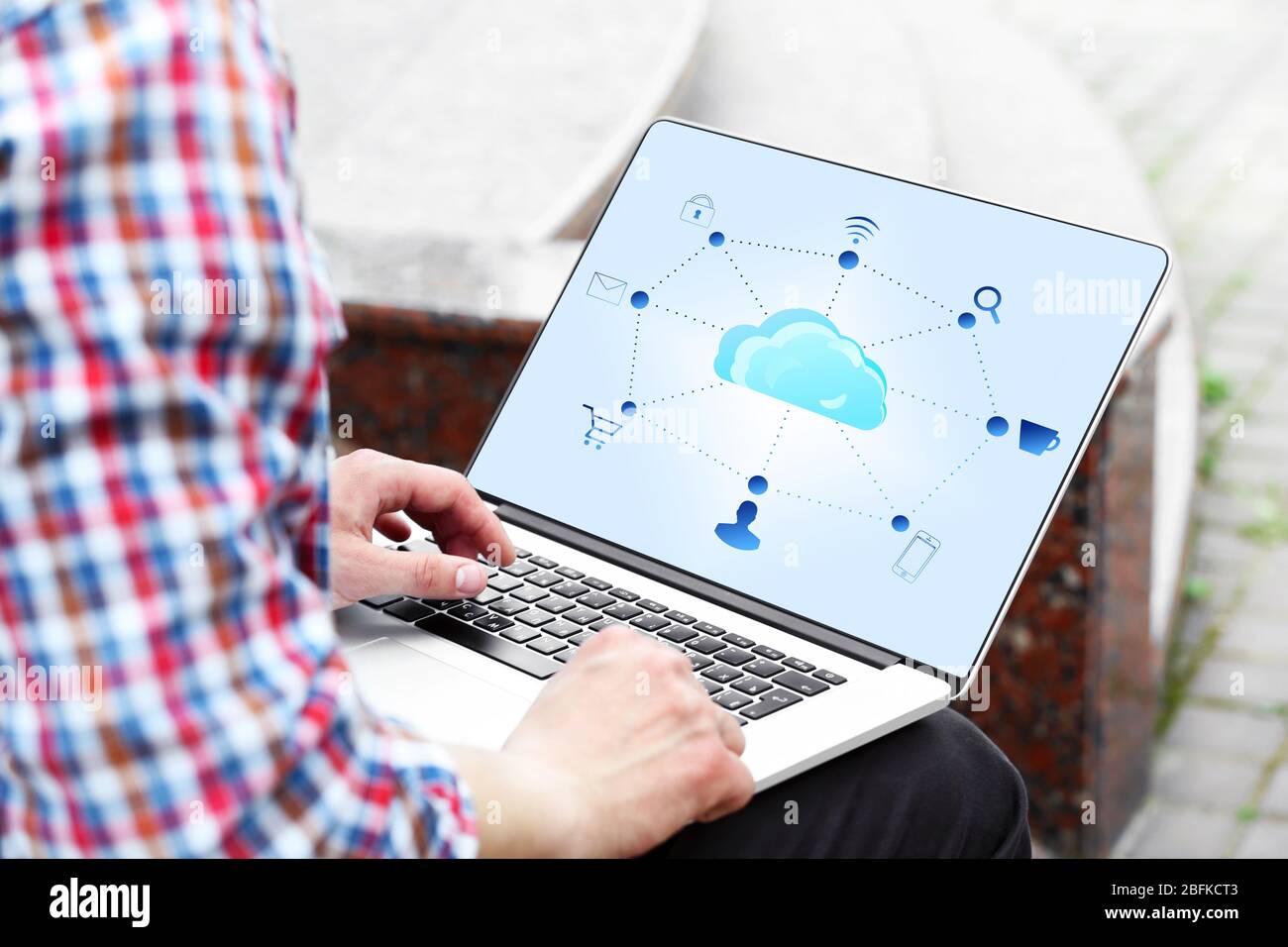 Man working with cloud computing diagram, modern technology concept ...