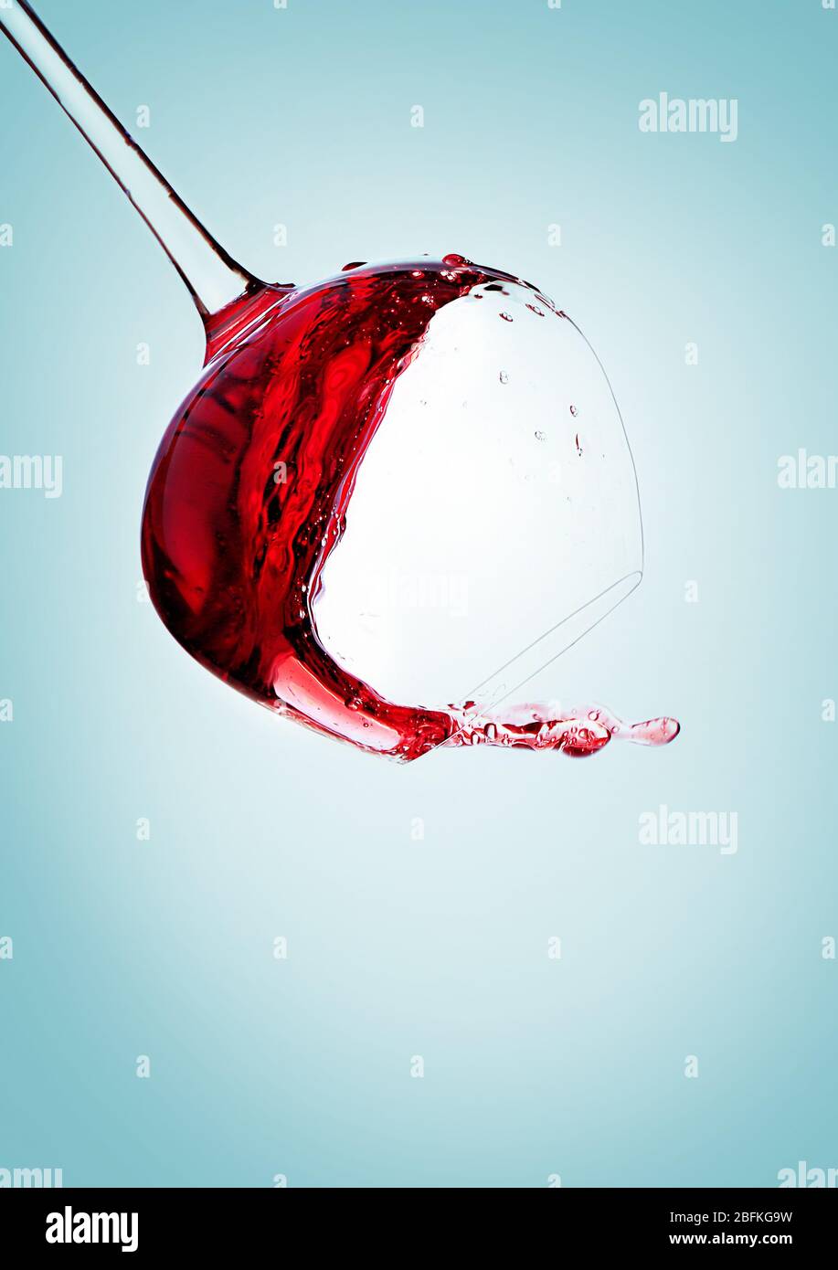 Inverted wine glass red hi-res stock photography and images - Alamy