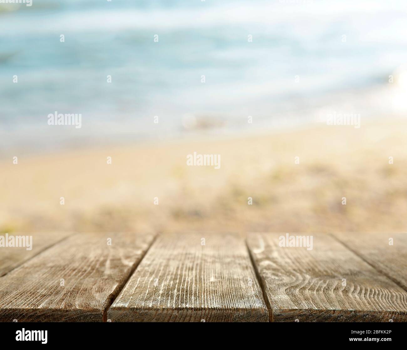 Wooden desk on sea hi-res stock photography and images - Alamy