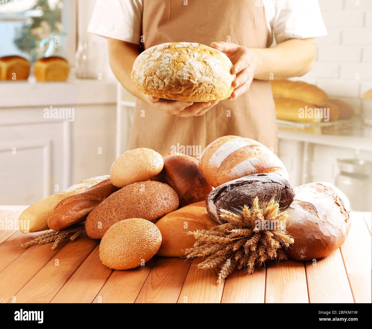 Fresh bread in bakehouse Stock Photo - Alamy