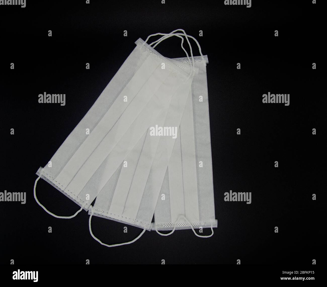 Doctor paper mask hi-res stock photography and images - Alamy