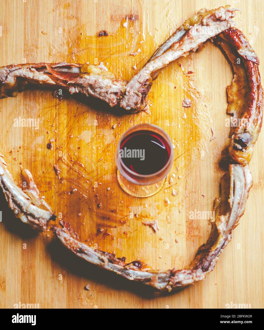 BBQ spare ribs cut love on a wooden set Stock Photo - Alamy