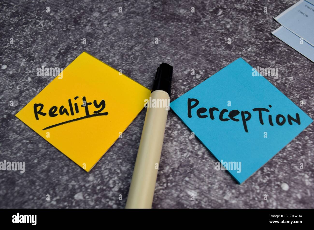 Visual perception game hi-res stock photography and images - Alamy