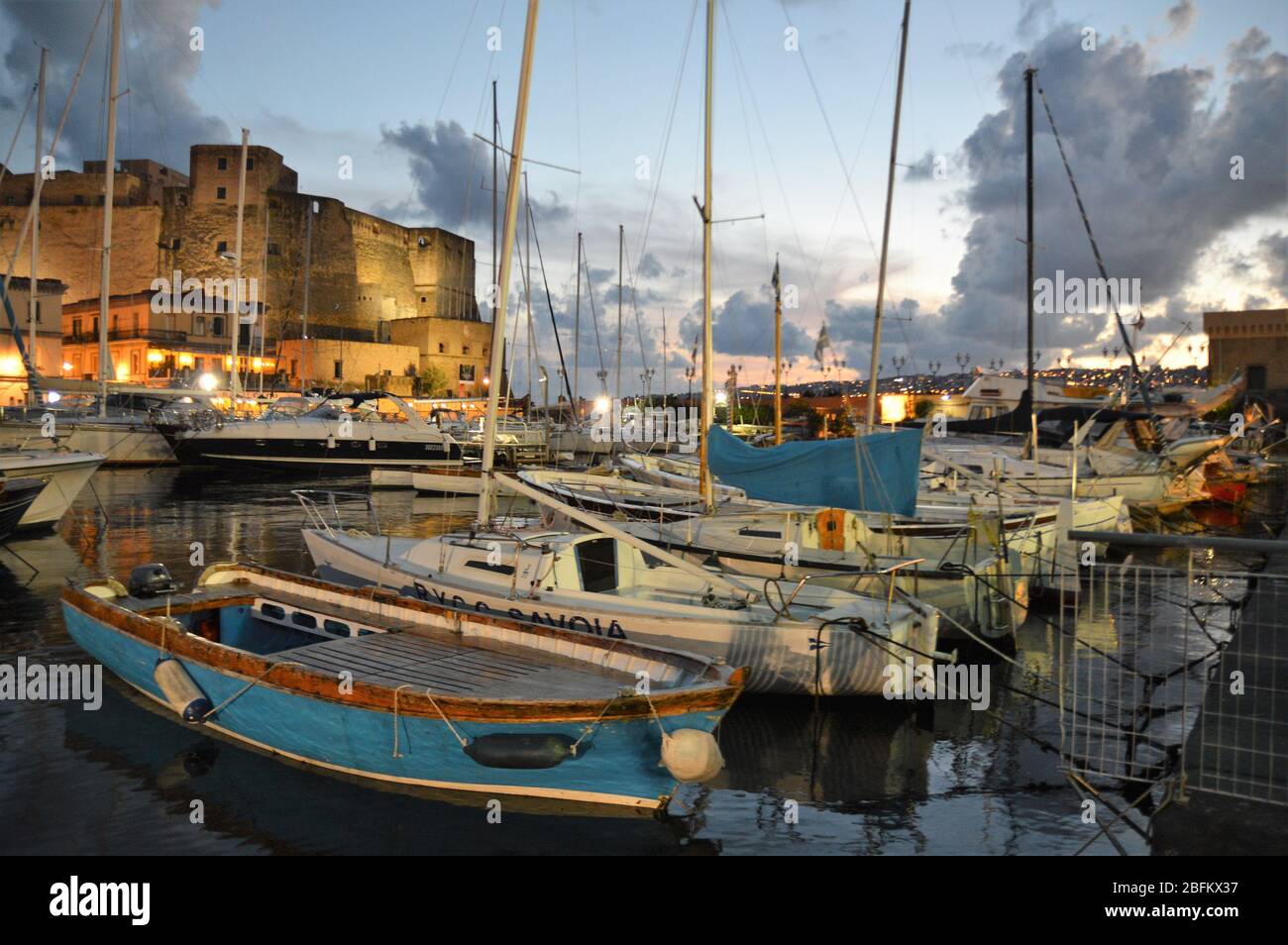 Naples port hi-res stock photography and images - Alamy