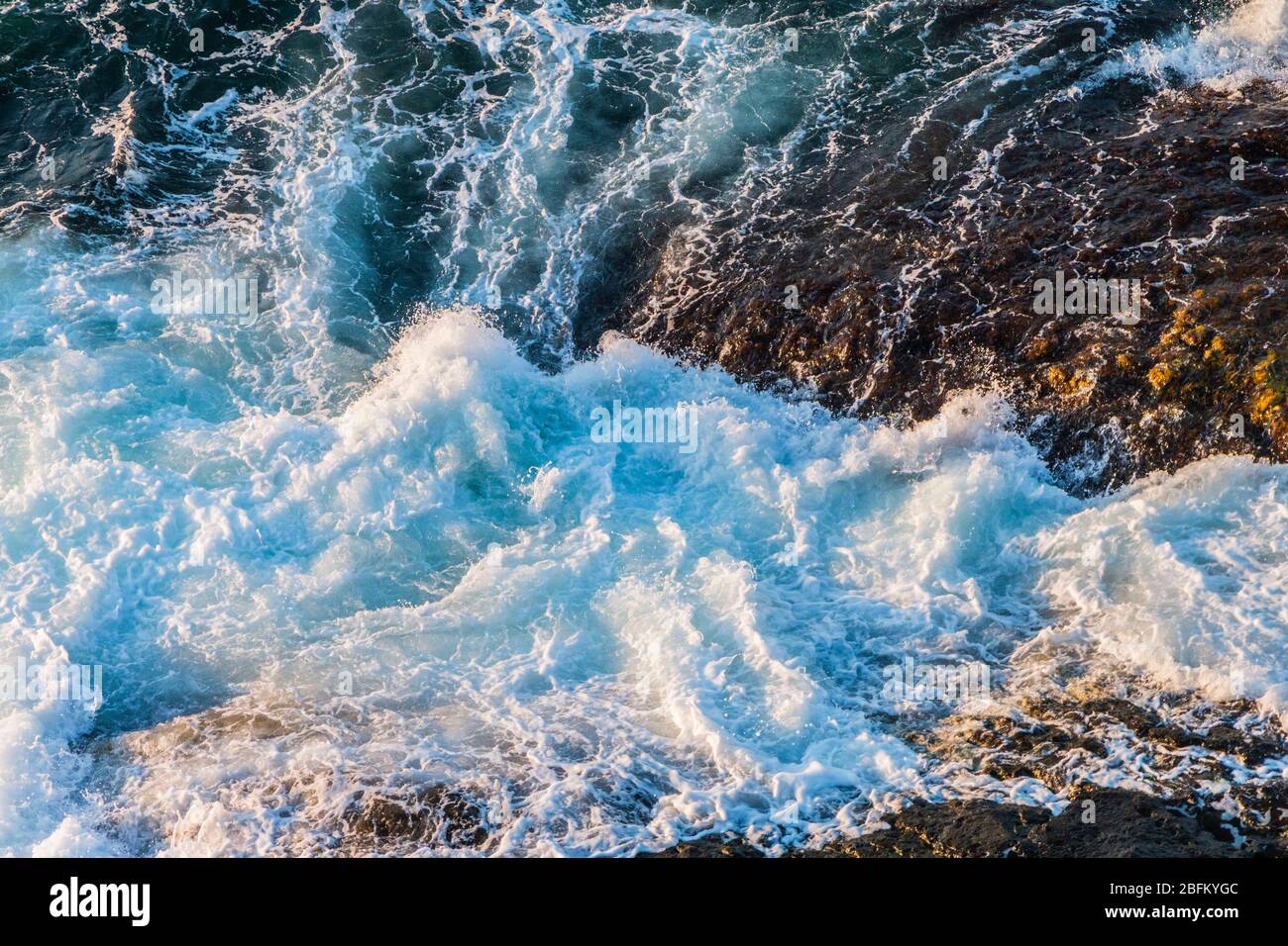 Wave hitting boat hi-res stock photography and images - Alamy