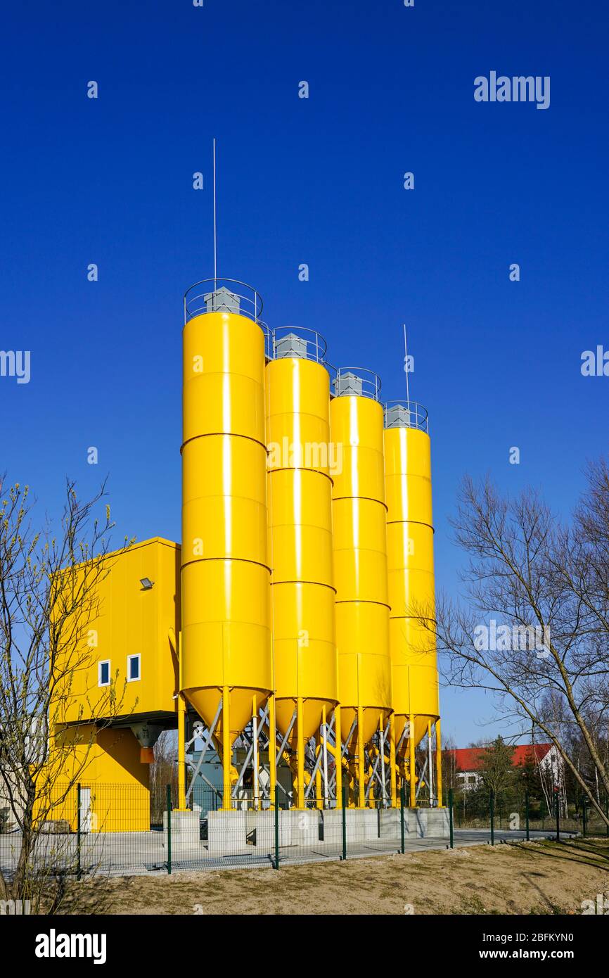ready new modern stationary concrete batching plant Stock Photo - Alamy