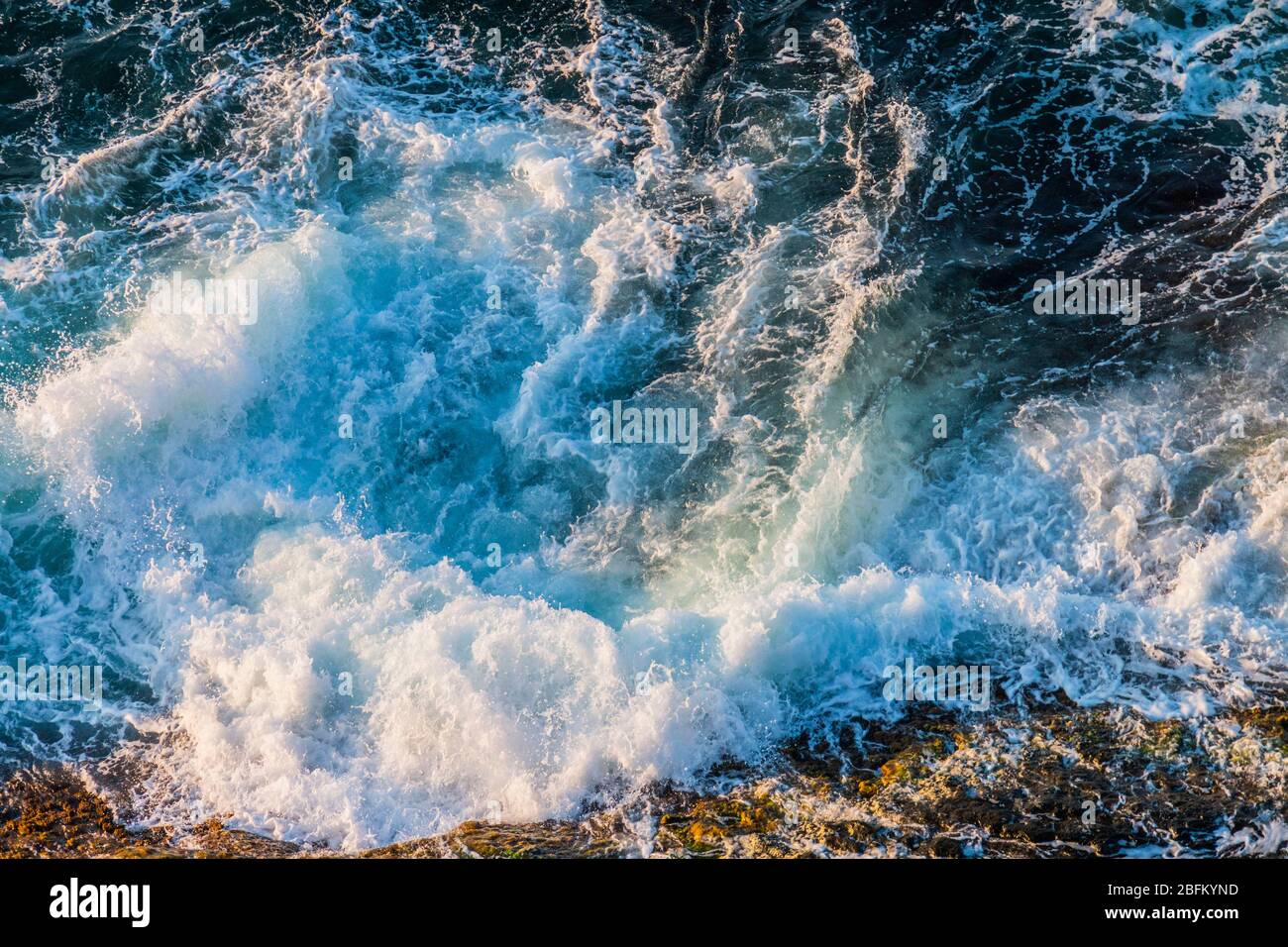 Wave hitting boat hi-res stock photography and images - Alamy