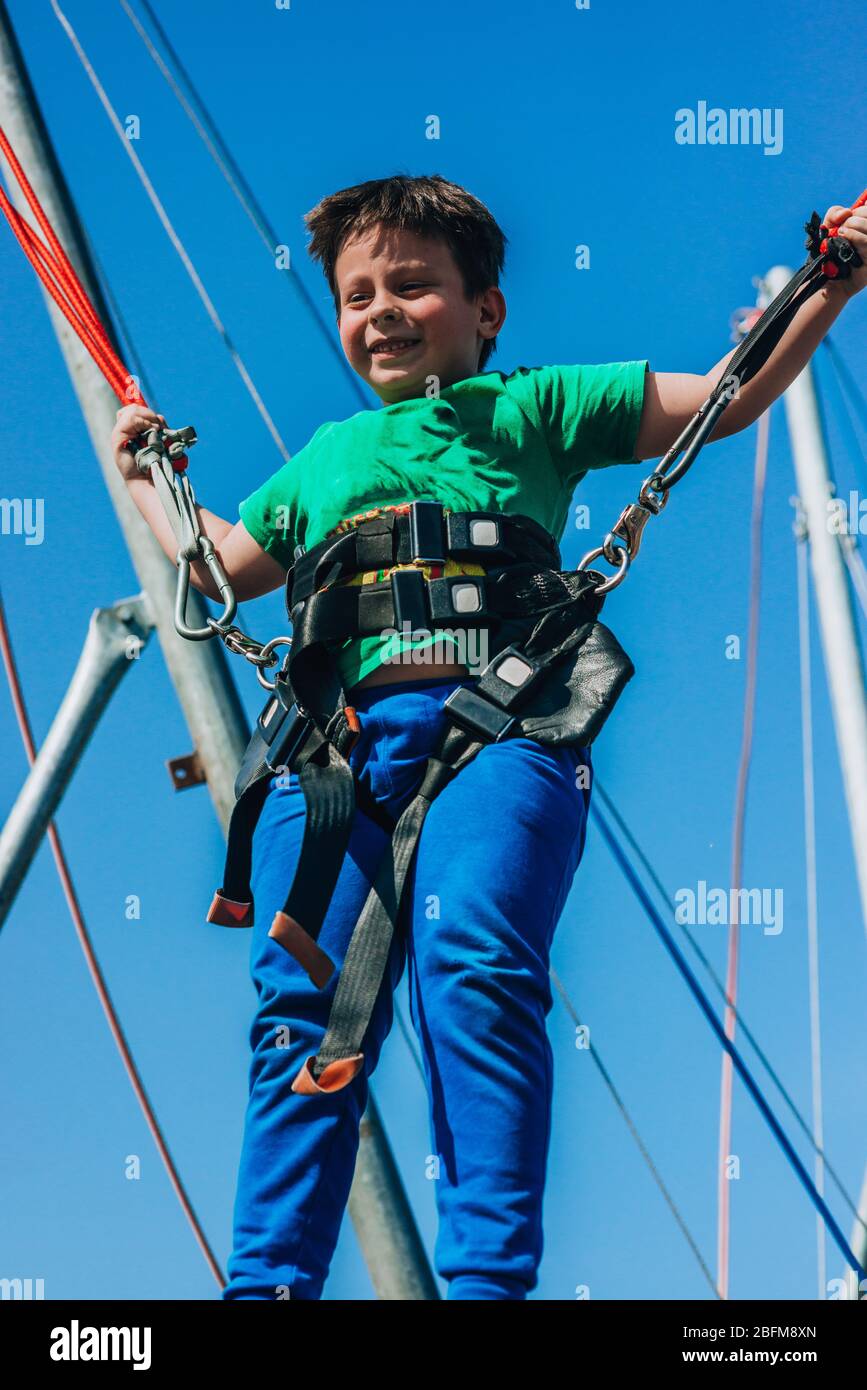 Bungee ropes hi-res stock photography and images - Alamy