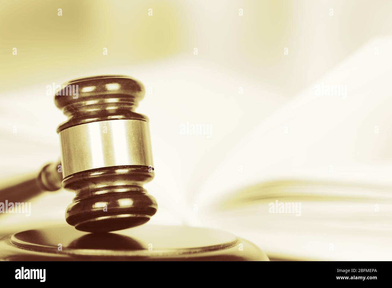 Wooden judges gavel, close up. Retro stylization Stock Photo - Alamy