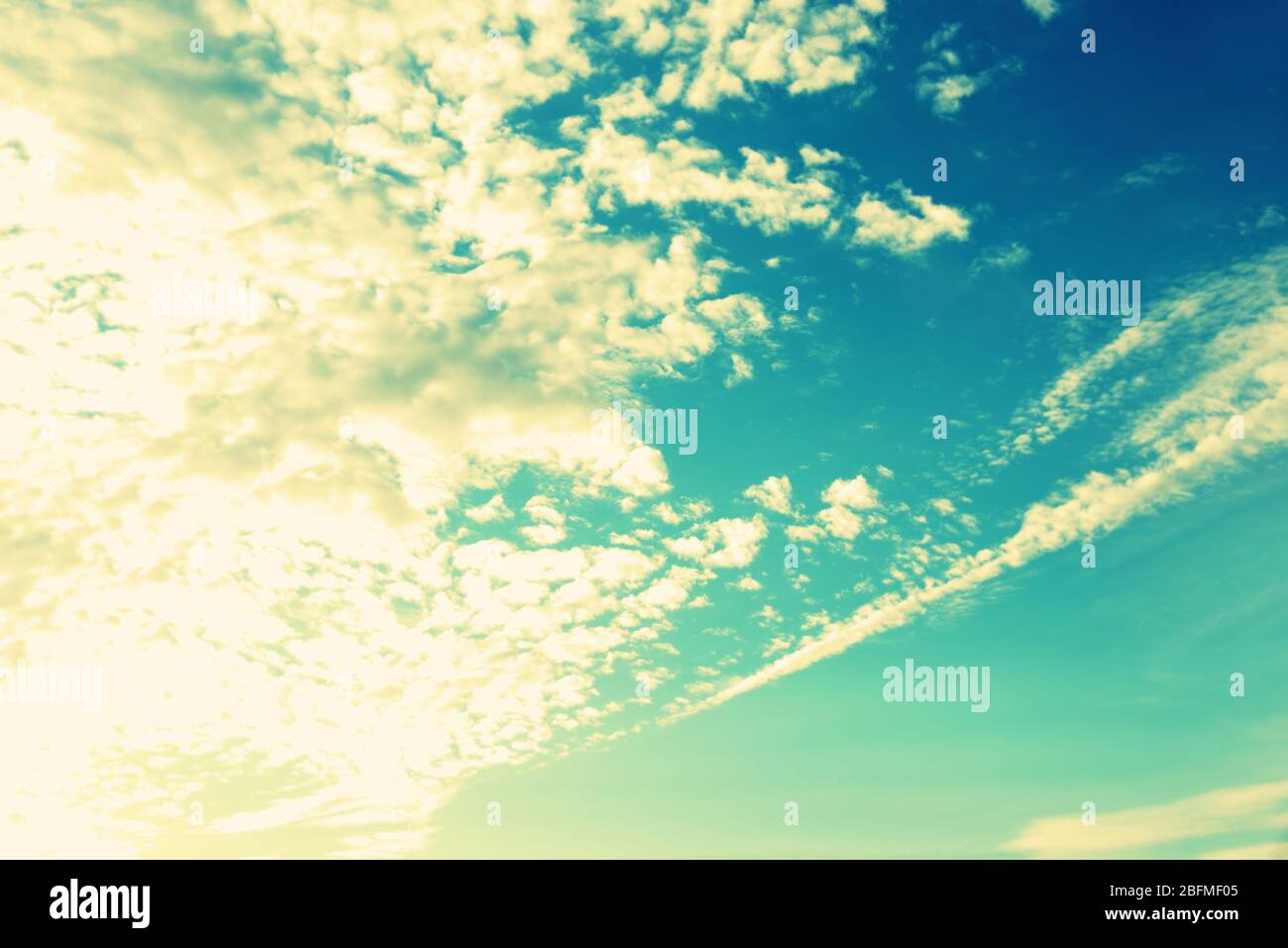 Perfect retro sky with clouds Stock Photo - Alamy