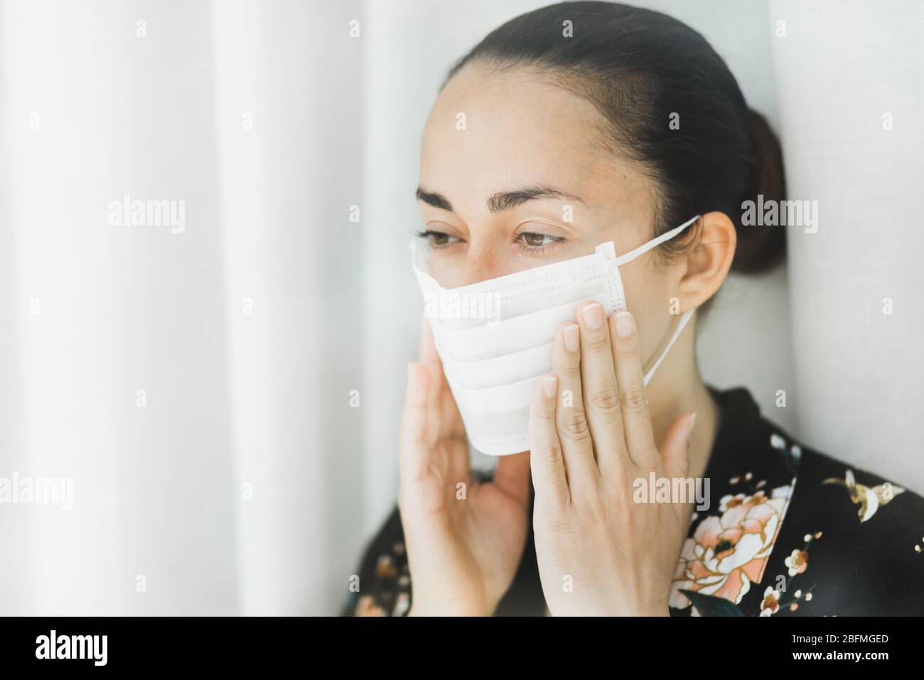 Isolation hospital patient hi-res stock photography and images - Alamy