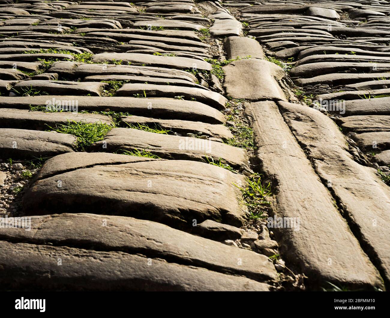 Old layed bricks hi-res stock photography and images - Alamy