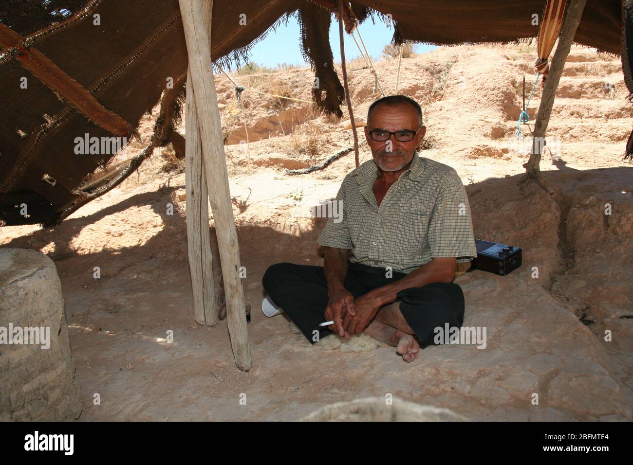 Cave house in matmata hi-res stock photography and images - Alamy