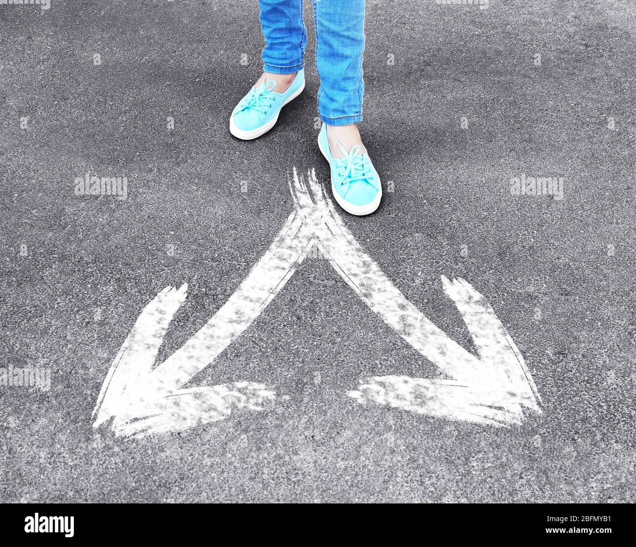 Confusion arrows feet hi-res stock photography and images - Alamy