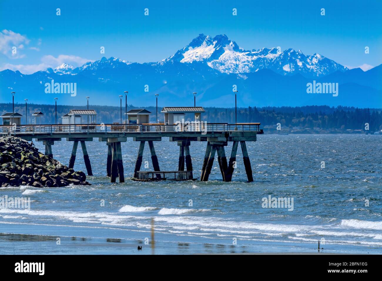 Wooden Pier Mount Olympus Olympic Snow Mountains Bracketts Landing ...