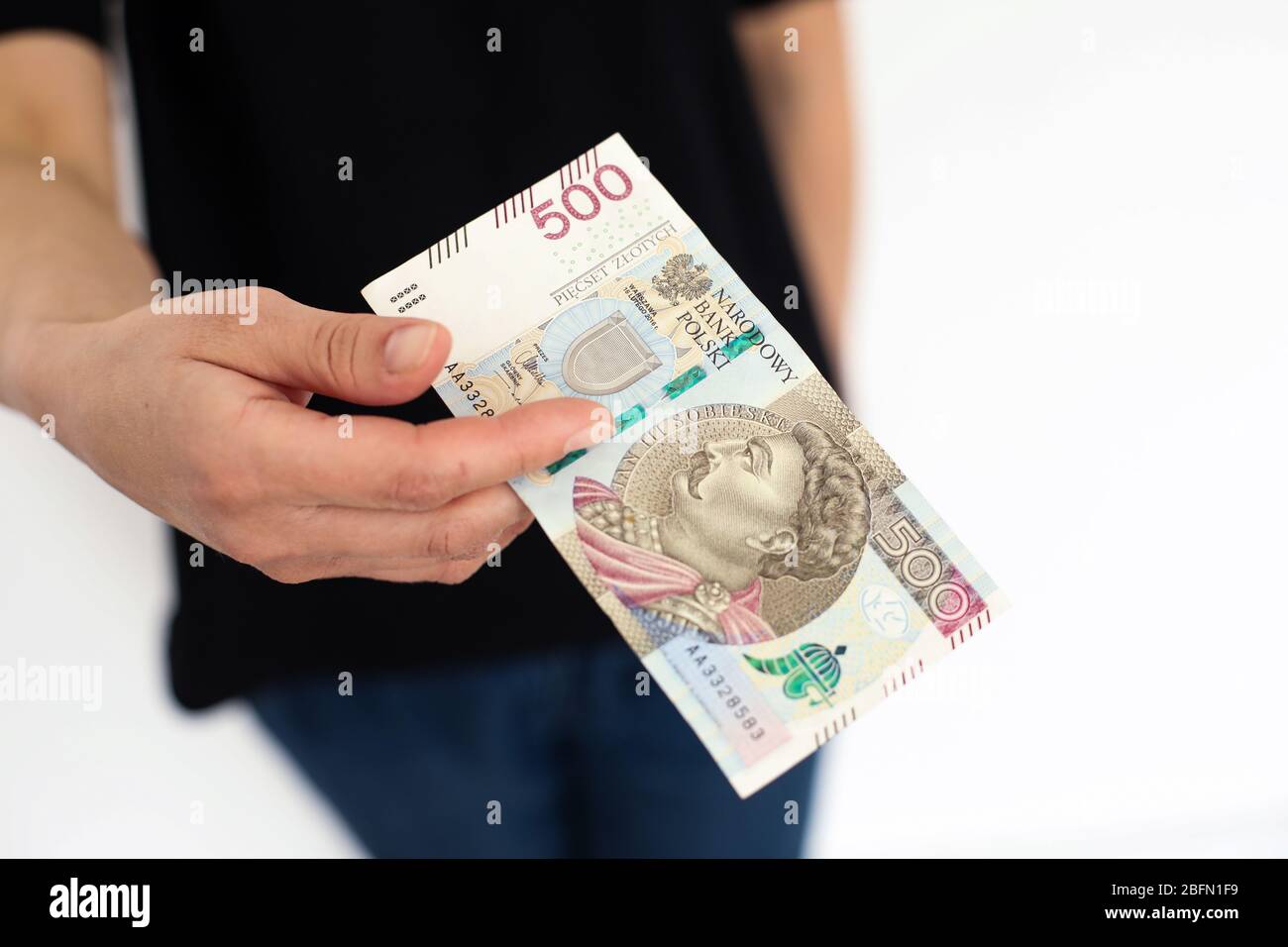 500 zloty banknote hi-res stock photography and images - Alamy