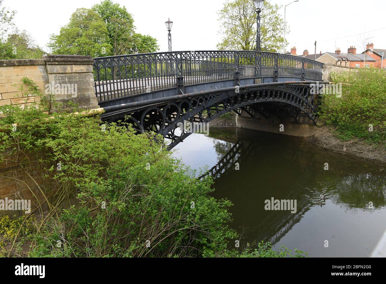 Newport Pagnell Milton Keynes Bucks Iron Bridge and town centre Stock ...