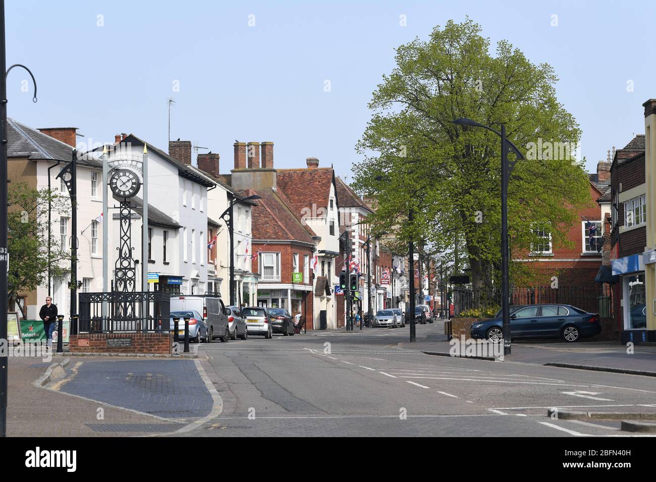 Newport Pagnell Milton Keynes Bucks Iron Bridge and town centre Stock ...