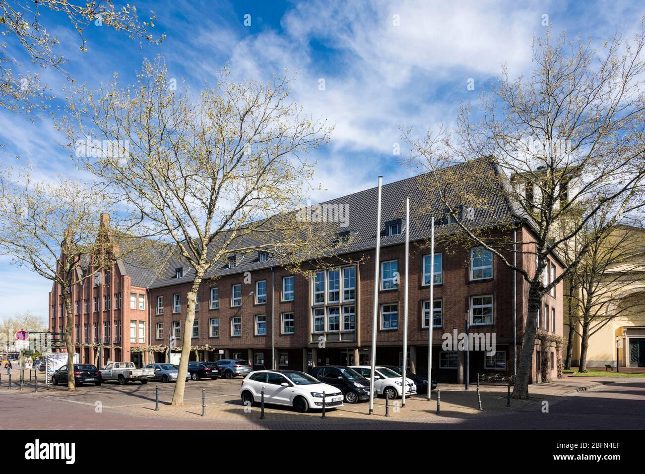 Citizen advice bureau hi-res stock photography and images - Alamy