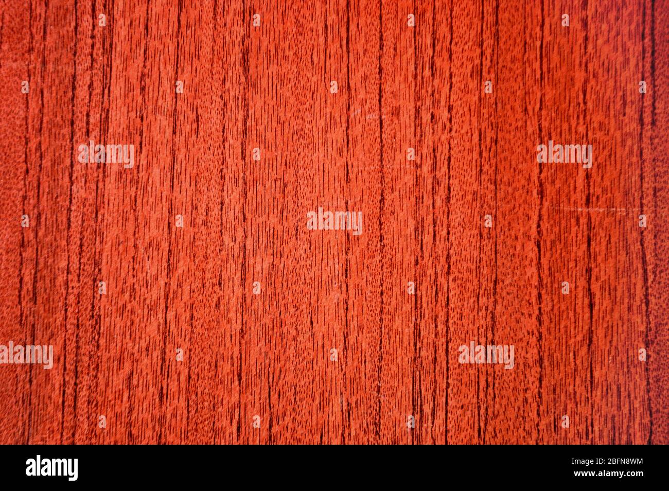 red wood texture Stock Photo - Alamy
